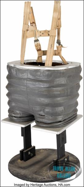 Original Hero B-9 Robot Walkable Bermudas
