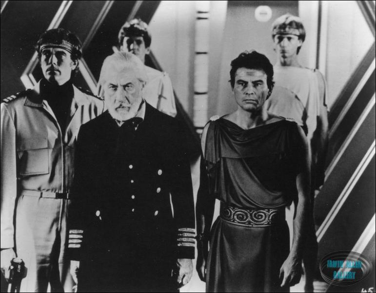 Tom Hallick, José Ferrer, Horst Buchholz